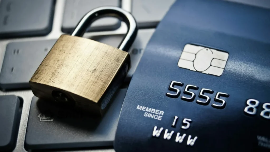 How to Protect Your Credit Card: Important Tips - Devicology